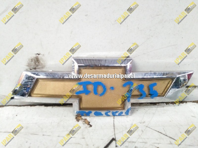 Logo Emblema Trasero* CHEVROLET TRACKER 1.8 F18D DOHC 16 VALV 4X2 2013 ...