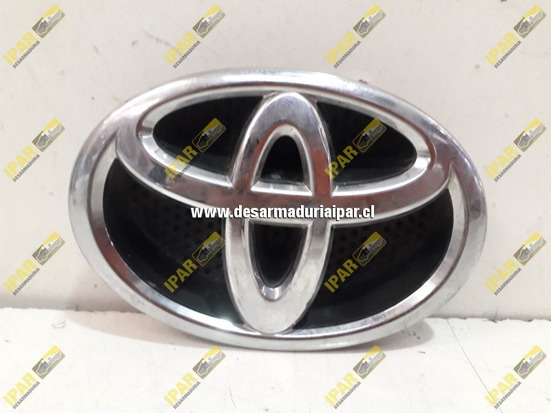 Logo Emblema Delantero** TOYOTA RAV 4 2.0 3ZR DOHC 16 VALV 4X2 2013 ...
